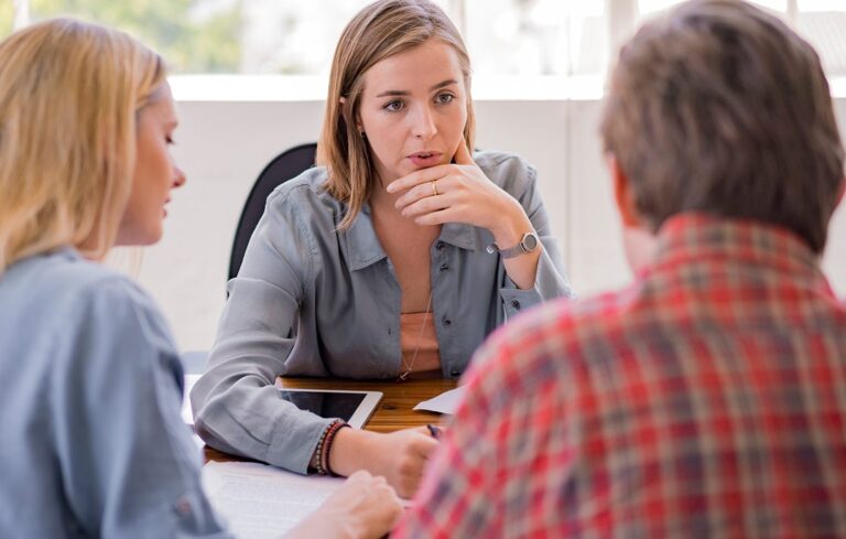 What are family report writer questions, examples, recommendations?